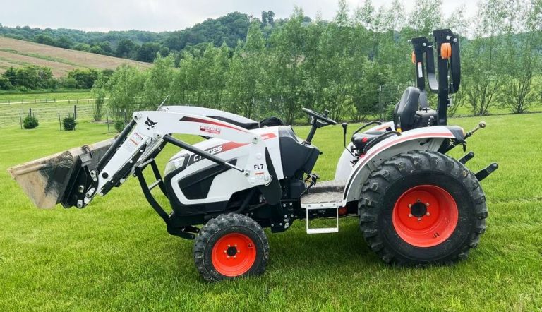 Bobcat CT2025 MST | Tractor Data and Specs