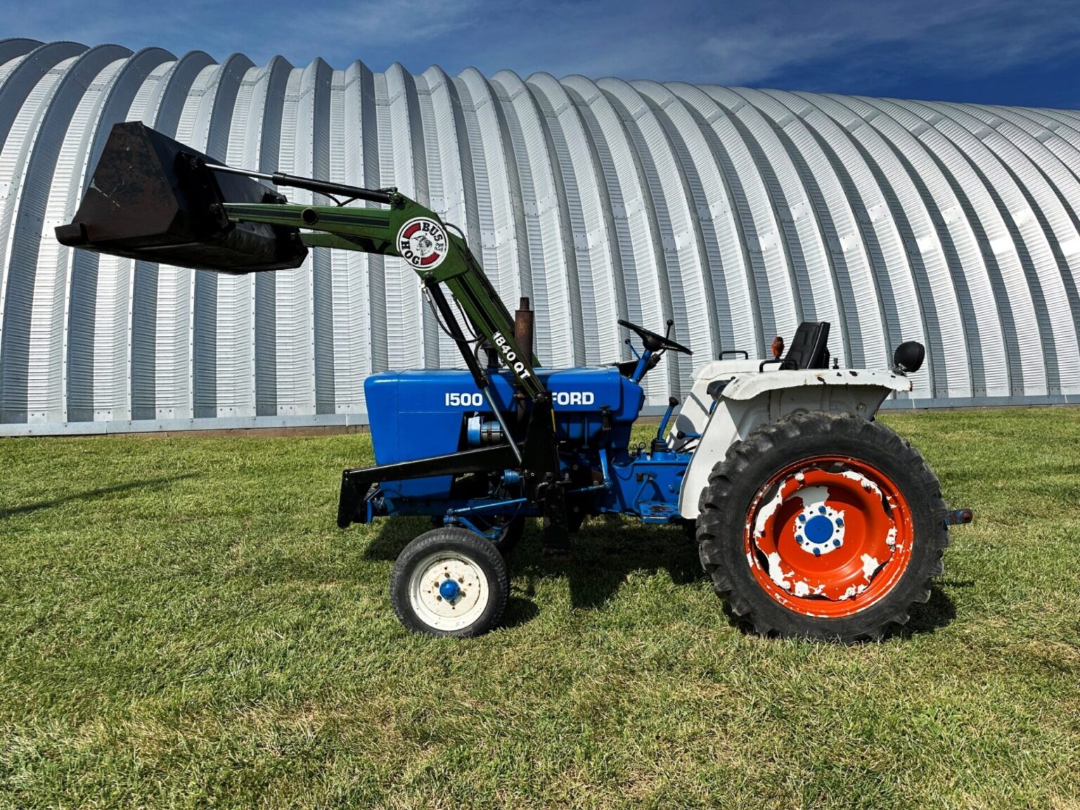Ford 1500 | Tractor Data and Specs