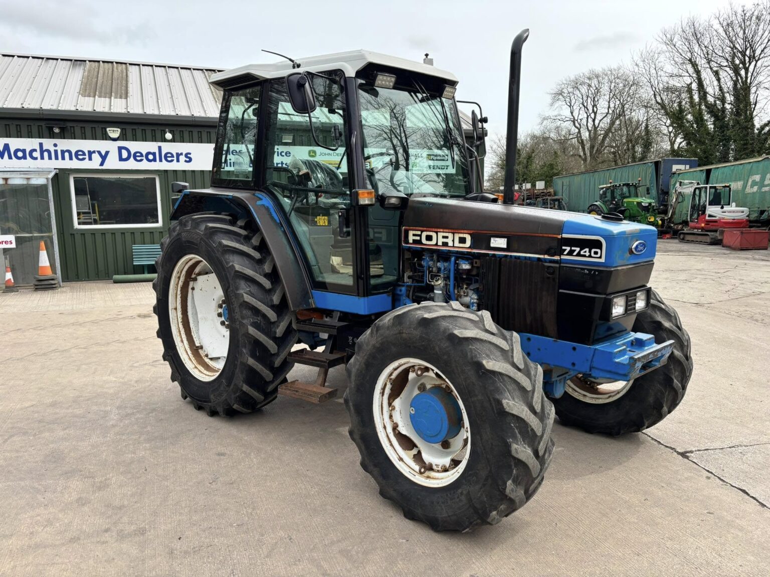 Ford 7740 | Tractor Data and Specs