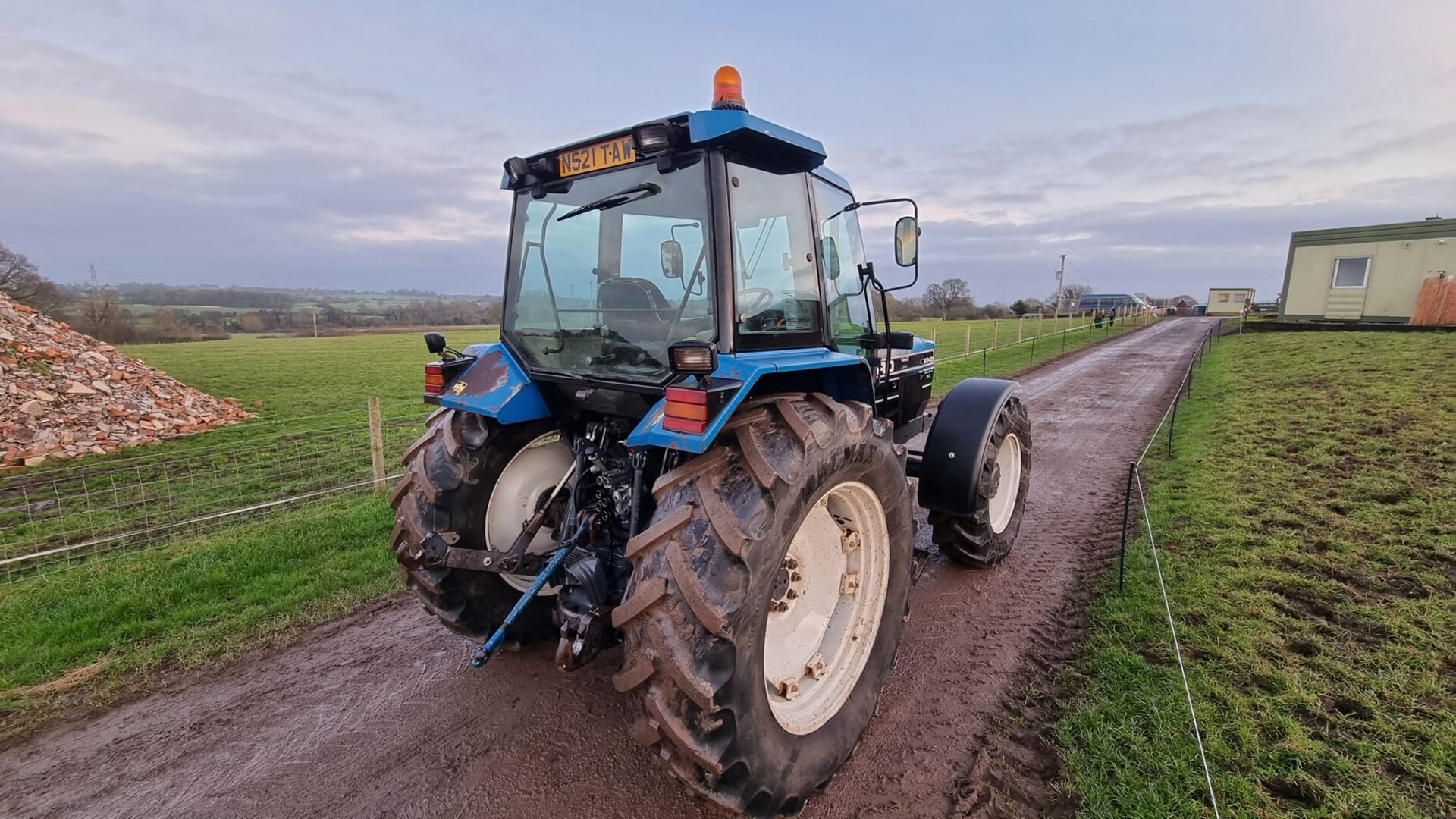 Ford 8340 | Datos y especificaciones del tractor