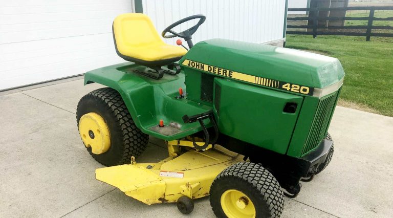 John Deere 420 | Tractor Data and Specs
