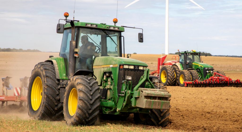 John Deere 8400 (1995-1996) | Tractor Data and Specs