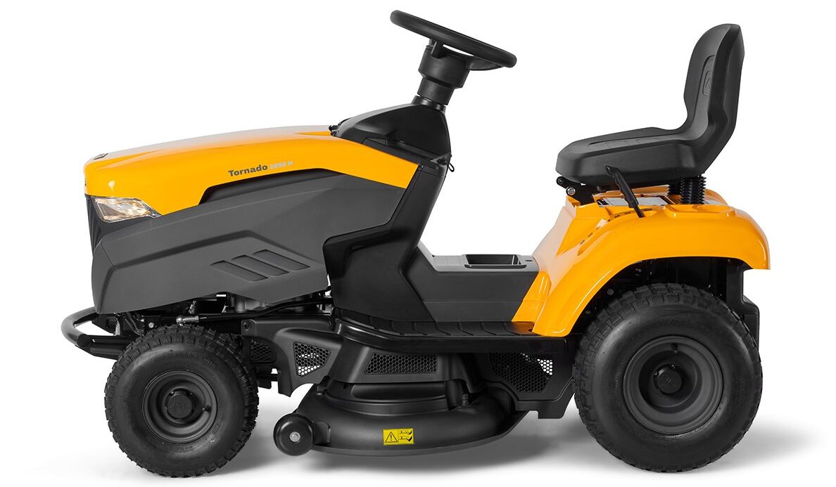 Stiga Tornado 2098 | Tractor Data and Specs